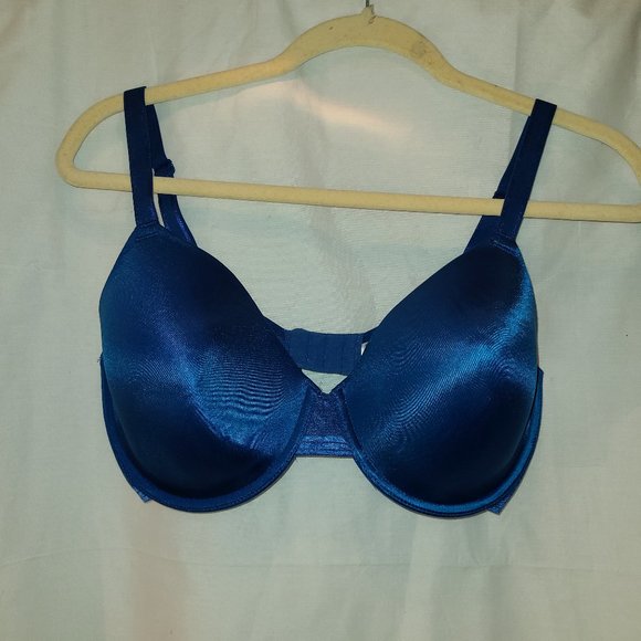 Wacoal | Intimates & Sleepwear | Wacoal Net Effect Contour Tshirt Bra ...